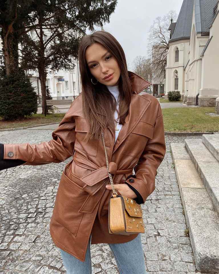 Denisa Retegan LGN.bio